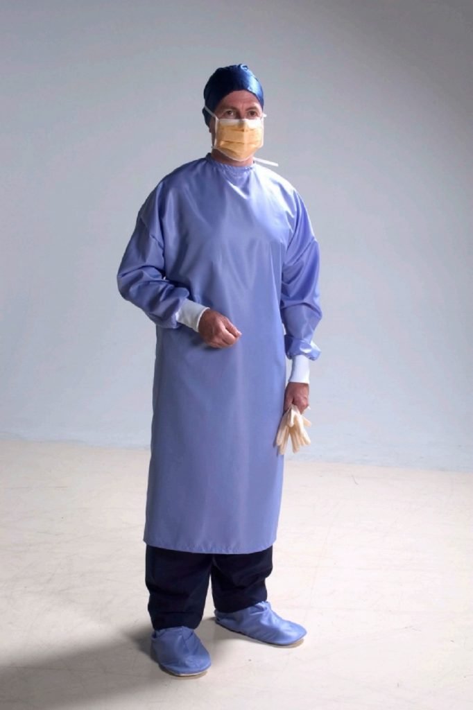 See it SAFE MAX Surgical Gown - reusable AAMI Level 3